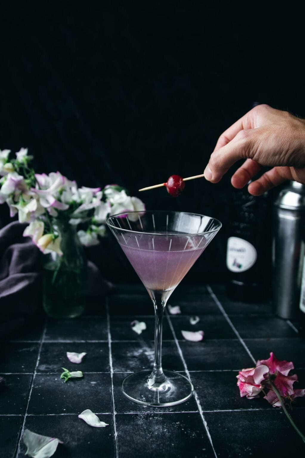 Lavender Haze Cocktail (Taylor Swift-Inspired) – Garlic Head