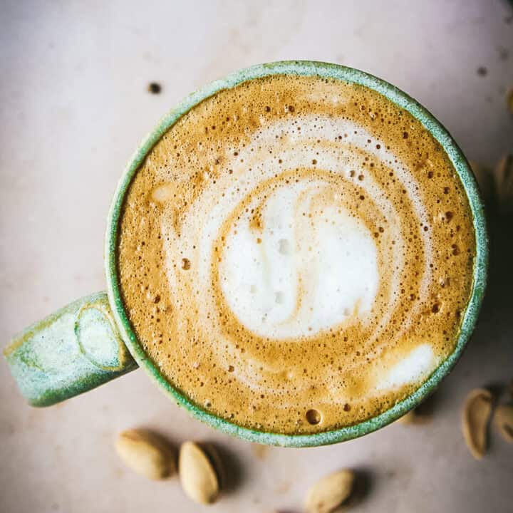 Salted Pistachio Latte – Garlic Head
